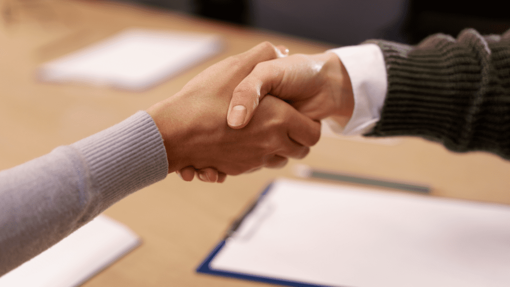 Porque Terceirizar em 2024? - AST FACILITIES